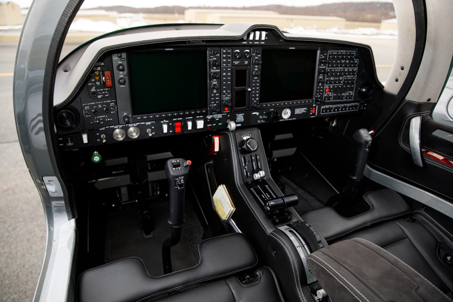 Train for your Multi Engine Add-On Rating in the State-of-the-Art ...